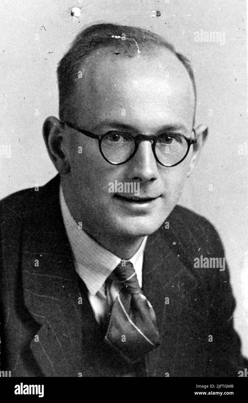 Mr. W.A. (Wim) Beerman, police photographer and resistance fighter ...