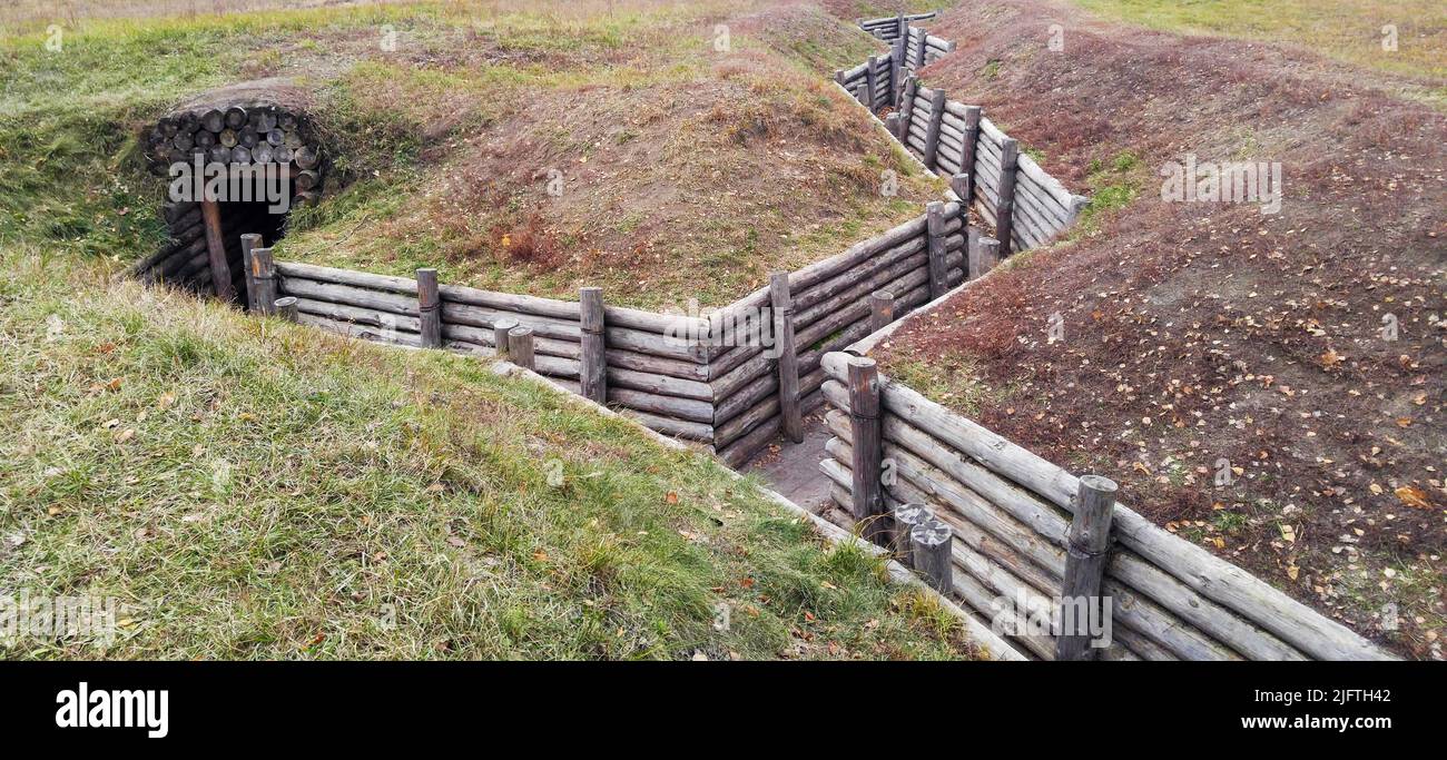 Trench of the second world war 1941 - 1945 Stock Photo - Alamy