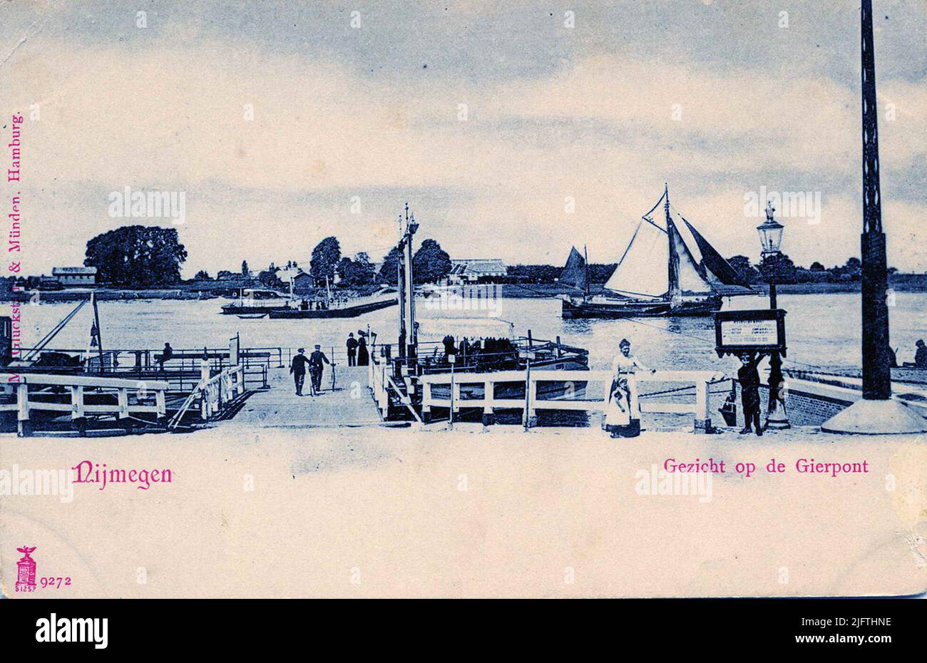 The jetty with ferry 'Zeldenrust' to the north, around the turn of the ...