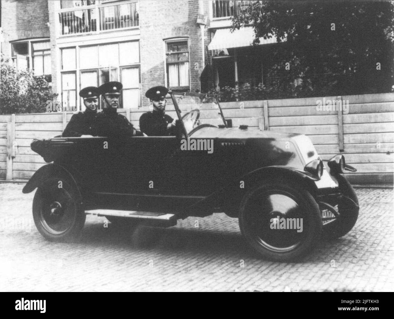 Police car and law enforcement Black and White Stock Photos & Images ...