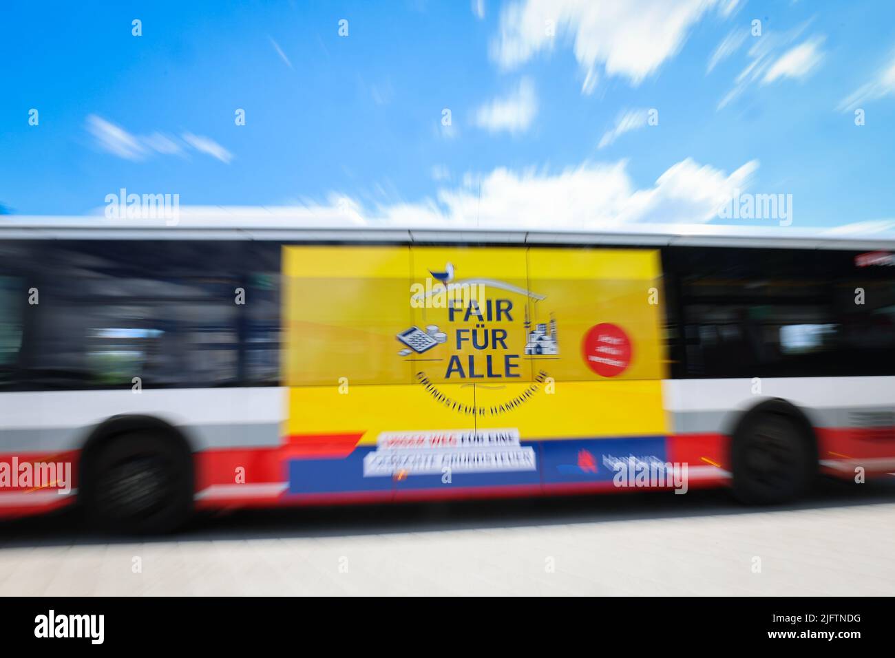 Hamburg, Germany. 05th July, 2022. An HVV bus with an advertising ...
