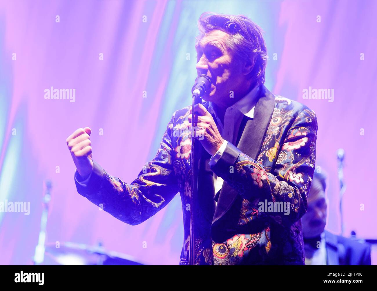 Bryan ferry hi-res stock photography and images - Alamy