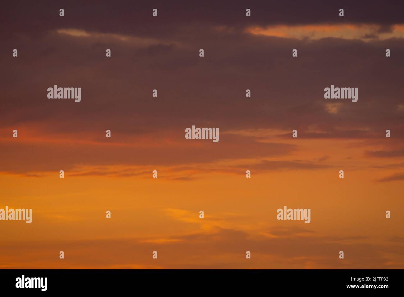 Fiery orange sunset hi-res stock photography and images - Alamy