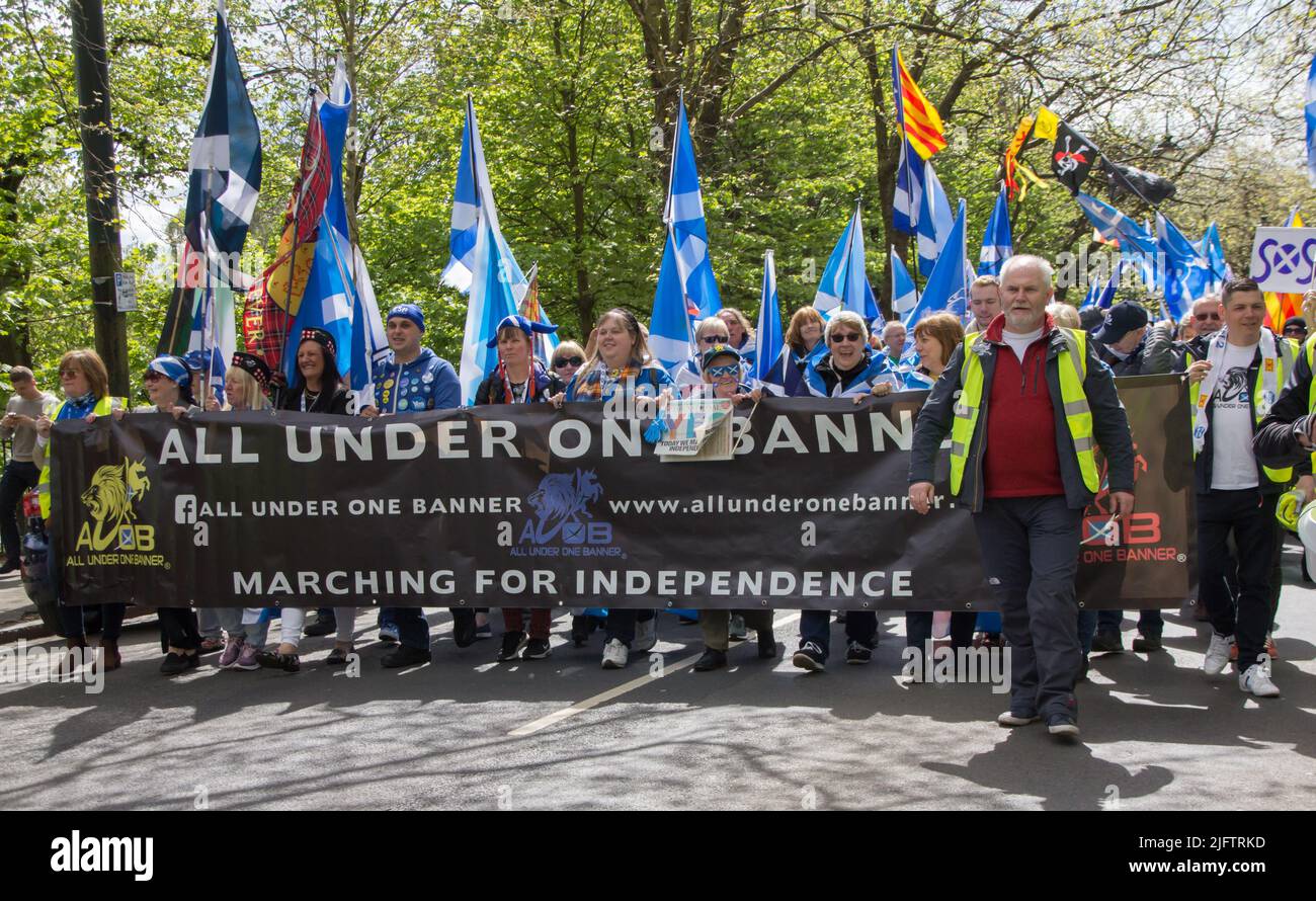 March for Scottish Independence with 'All Under One Banner Marching for ...