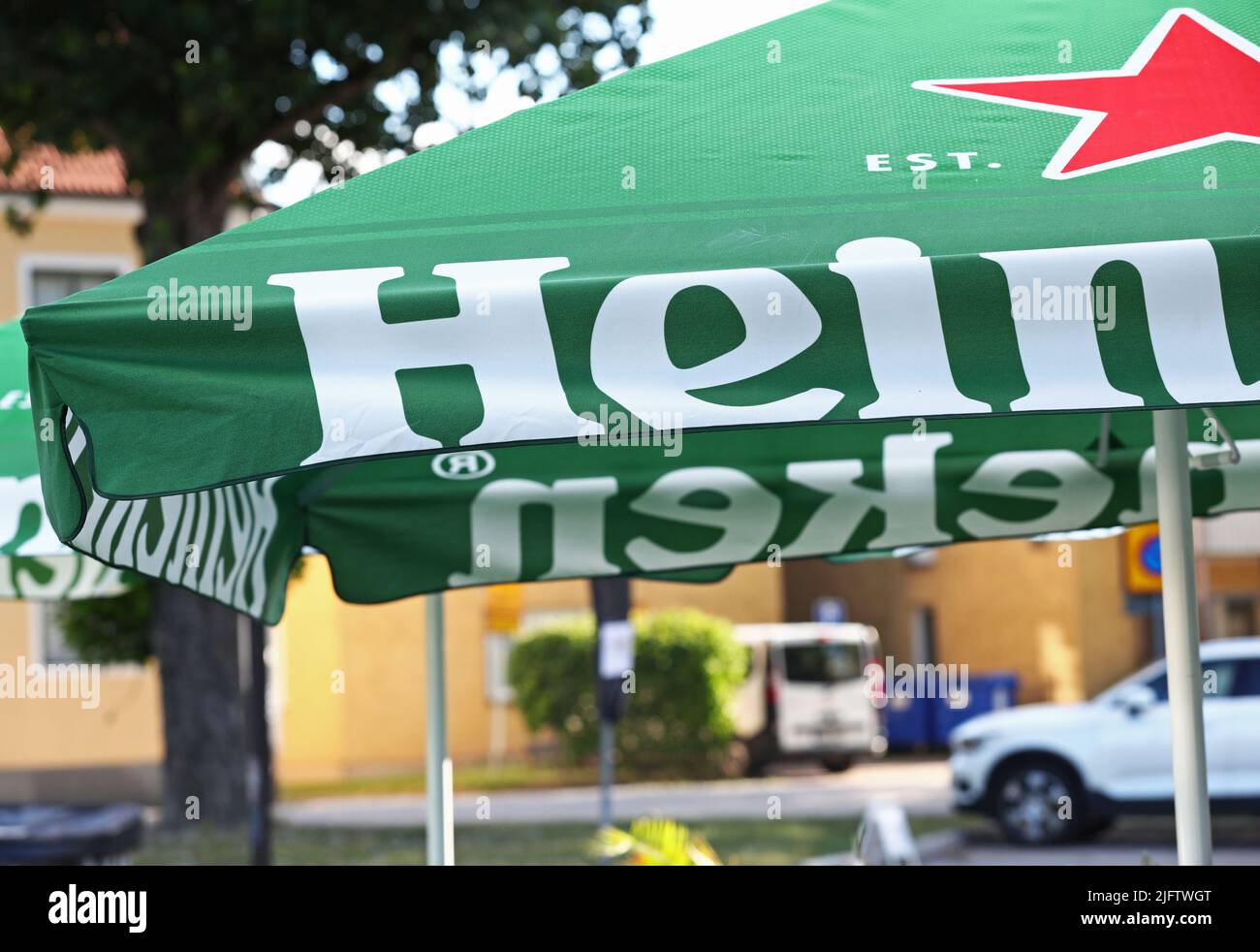 Heineken ol hi-res stock photography and images - Alamy