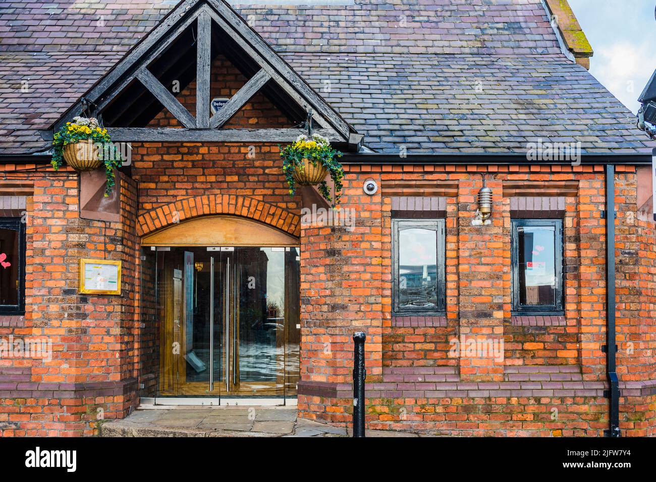 Classic pub. Pump House, Albert Dock. Liverpool, Merseyside, Lancashire ...