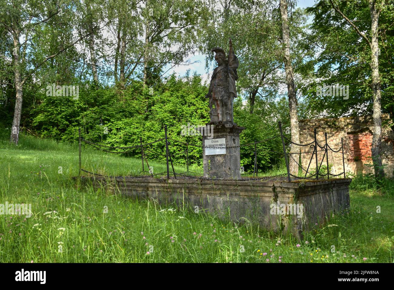 Döllersheim, Brunnen, Floriansbrunnen, Dorfbrunnen, Florian, Heiliger ...