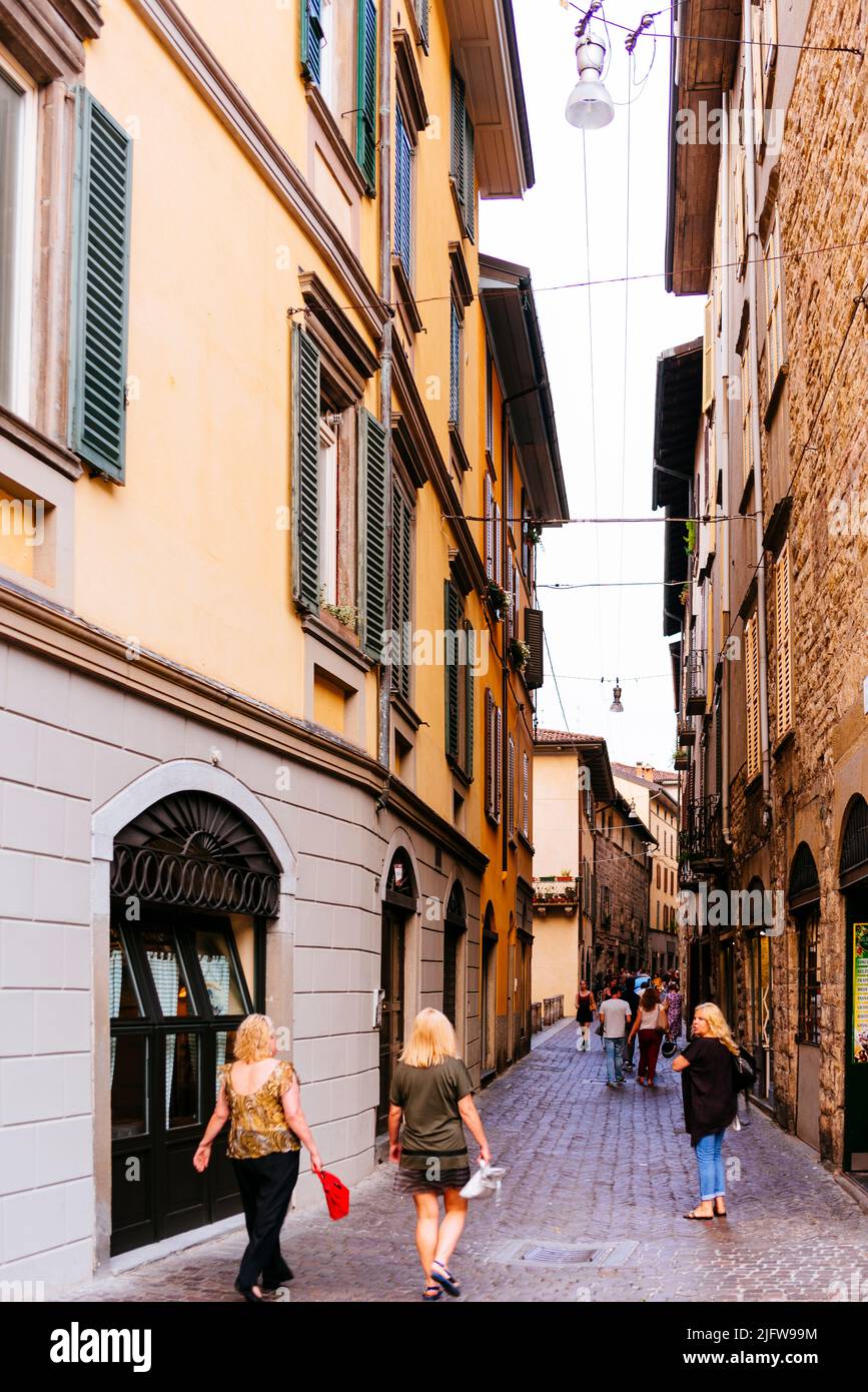 Old and narrow street. Città Alta - Upper city. Bergamo, Lombardy ...