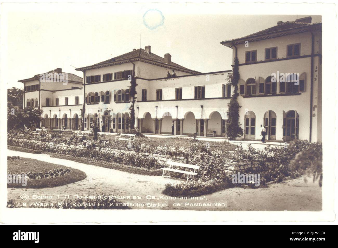 Passenger in bus station Cut Out Stock Images & Pictures - Alamy