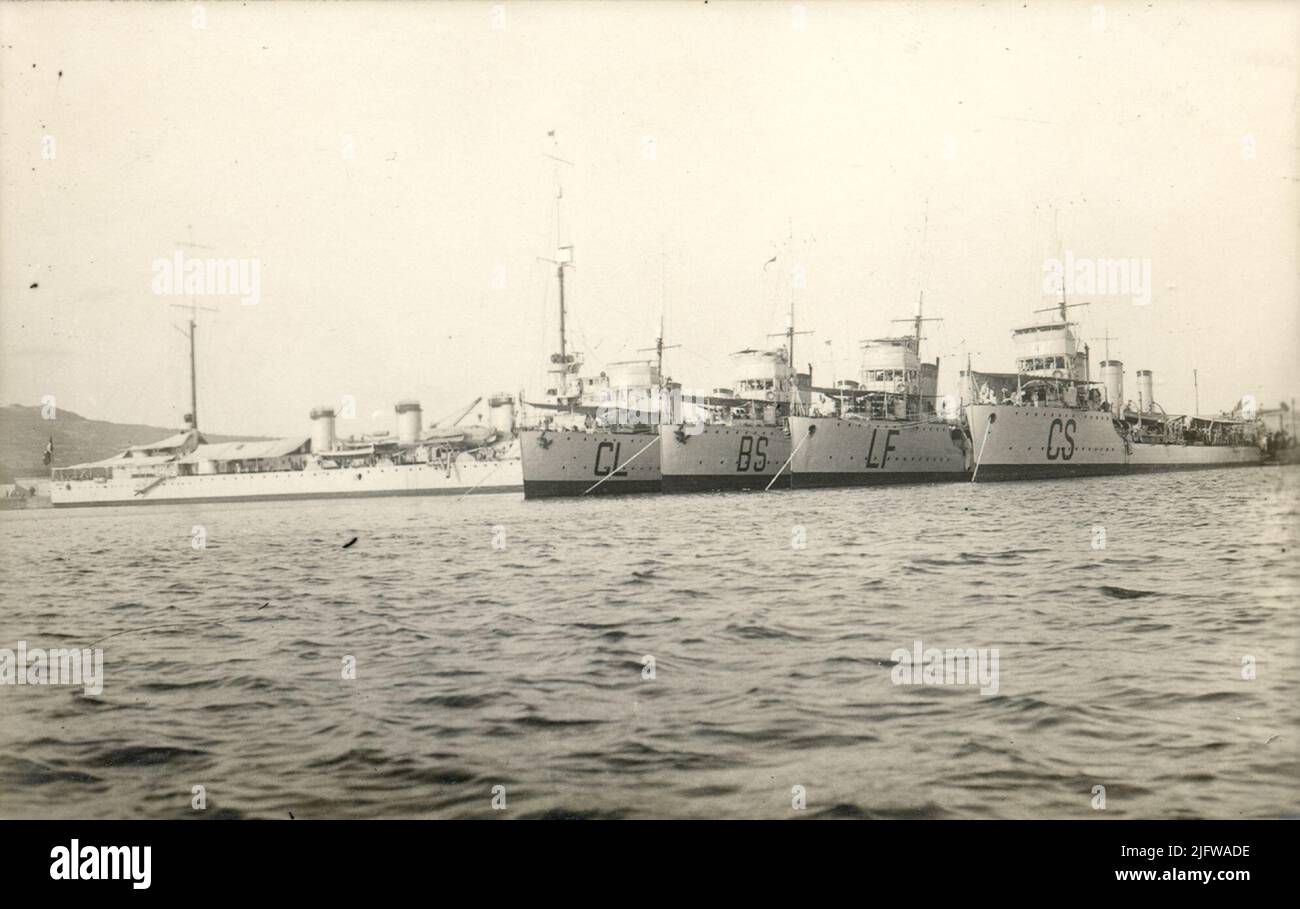 Italian ships hi-res stock photography and images - Alamy