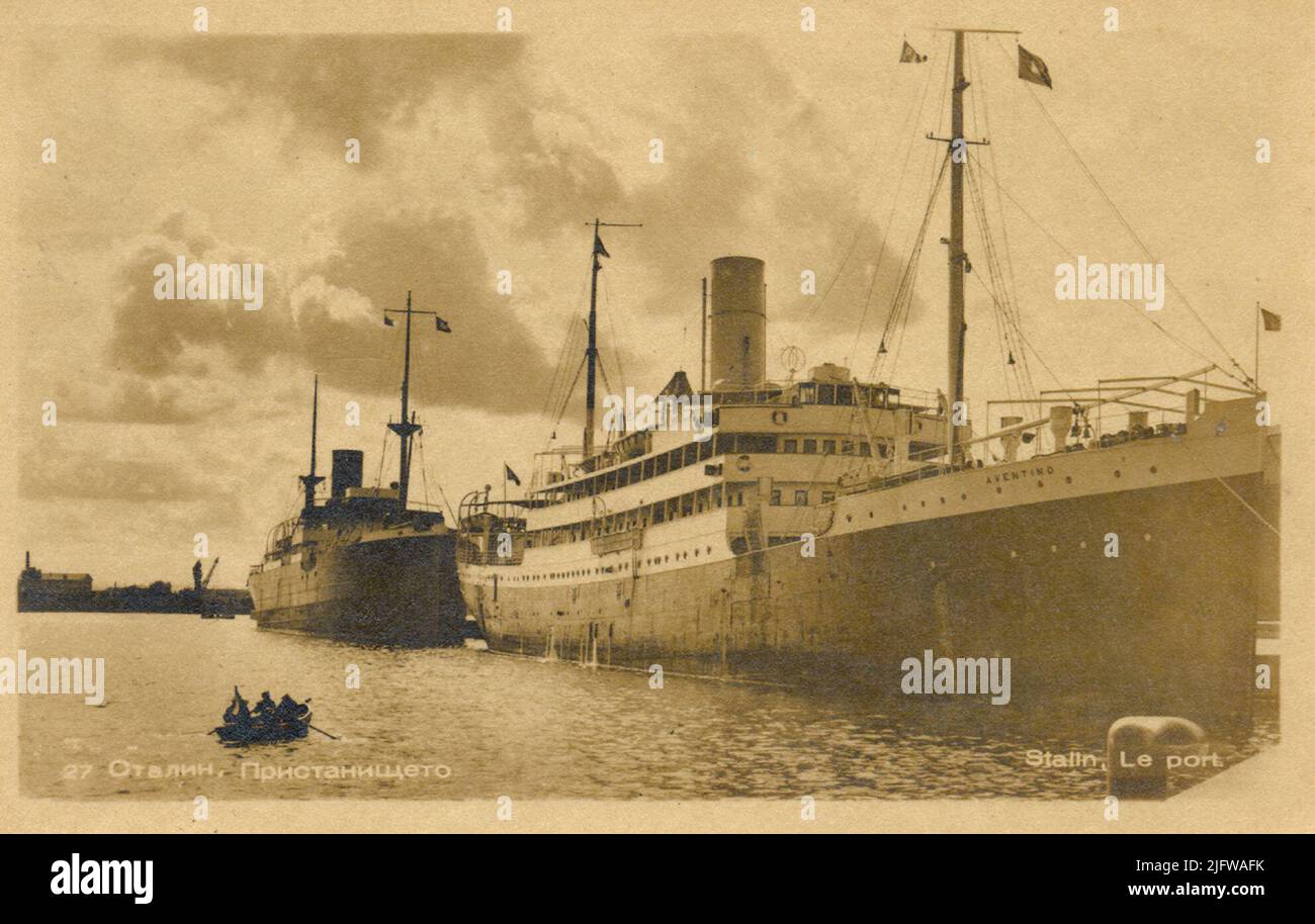 Stalin. The harbor Stock Photo - Alamy