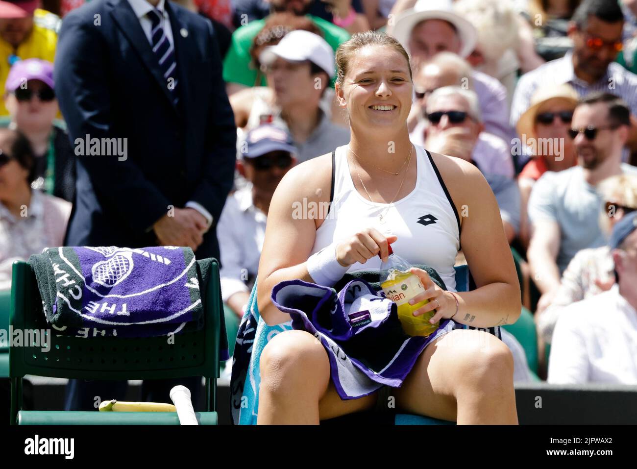 Women jule hi-res stock photography and images - Alamy