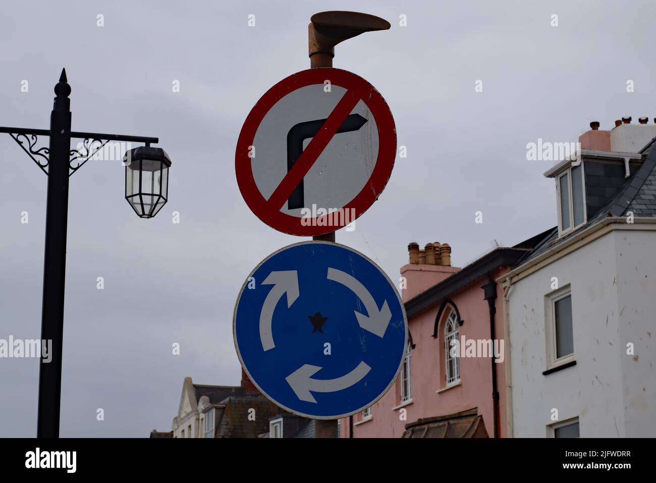 Roadside roundabout sign hi-res stock photography and images - Alamy
