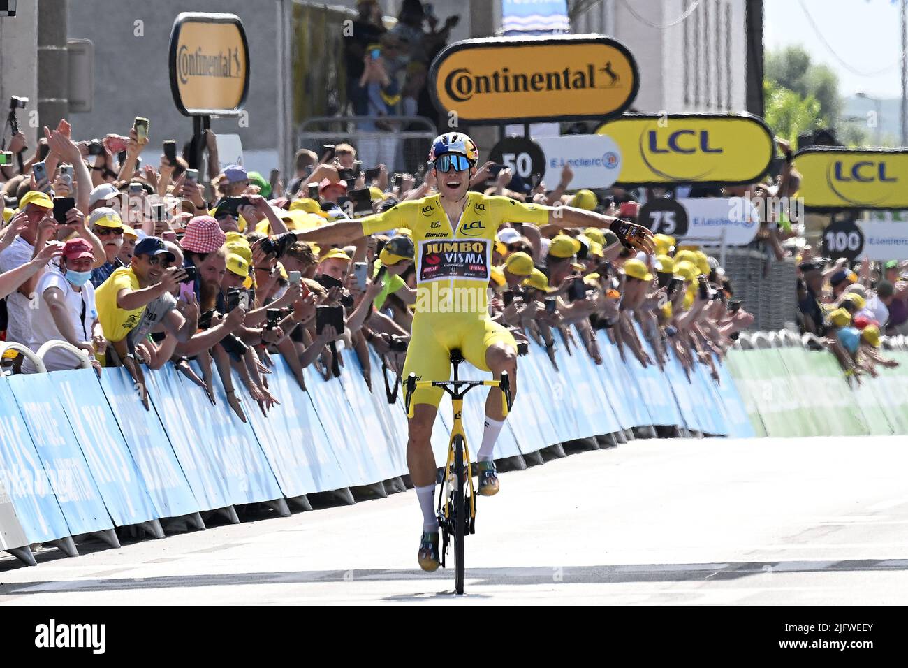 Tour de France: Stage 4 Dunkirk to Calais. 5th July, 2022. Calais ...