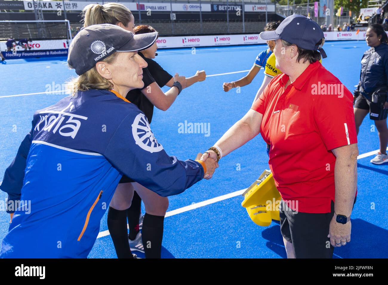 AMSTERDAM - Coach Janneke Schopman (IND) (l) and head coach Alyson ...