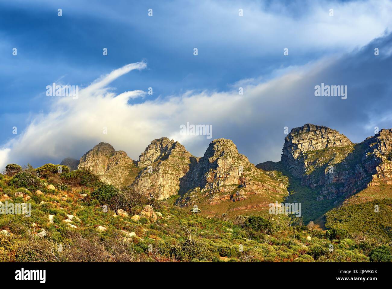 Landscape view of mountains and blue sky in Cape Town, South Africa ...