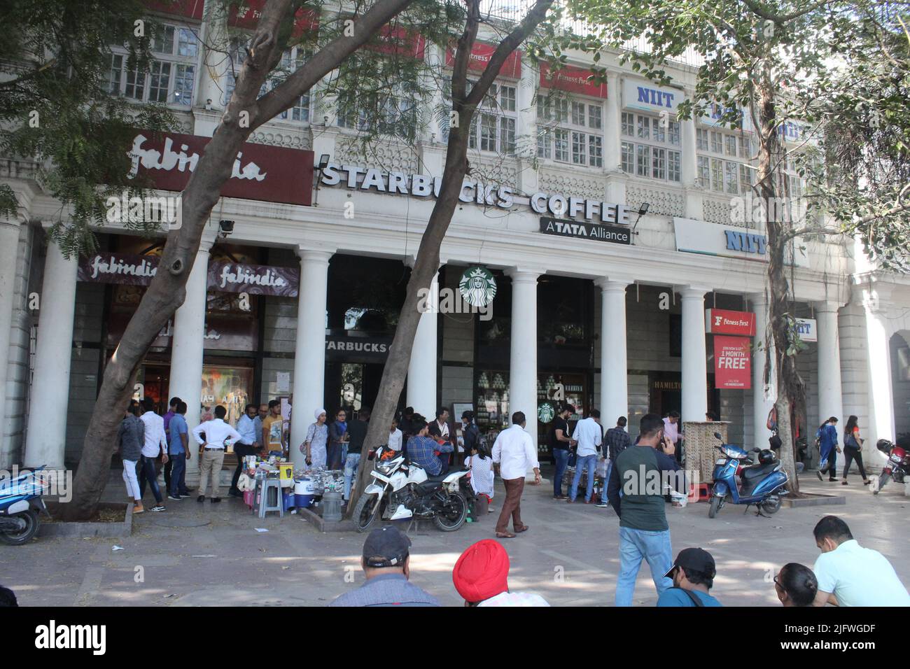 The empty building of connaught hi-res stock photography and images - Alamy