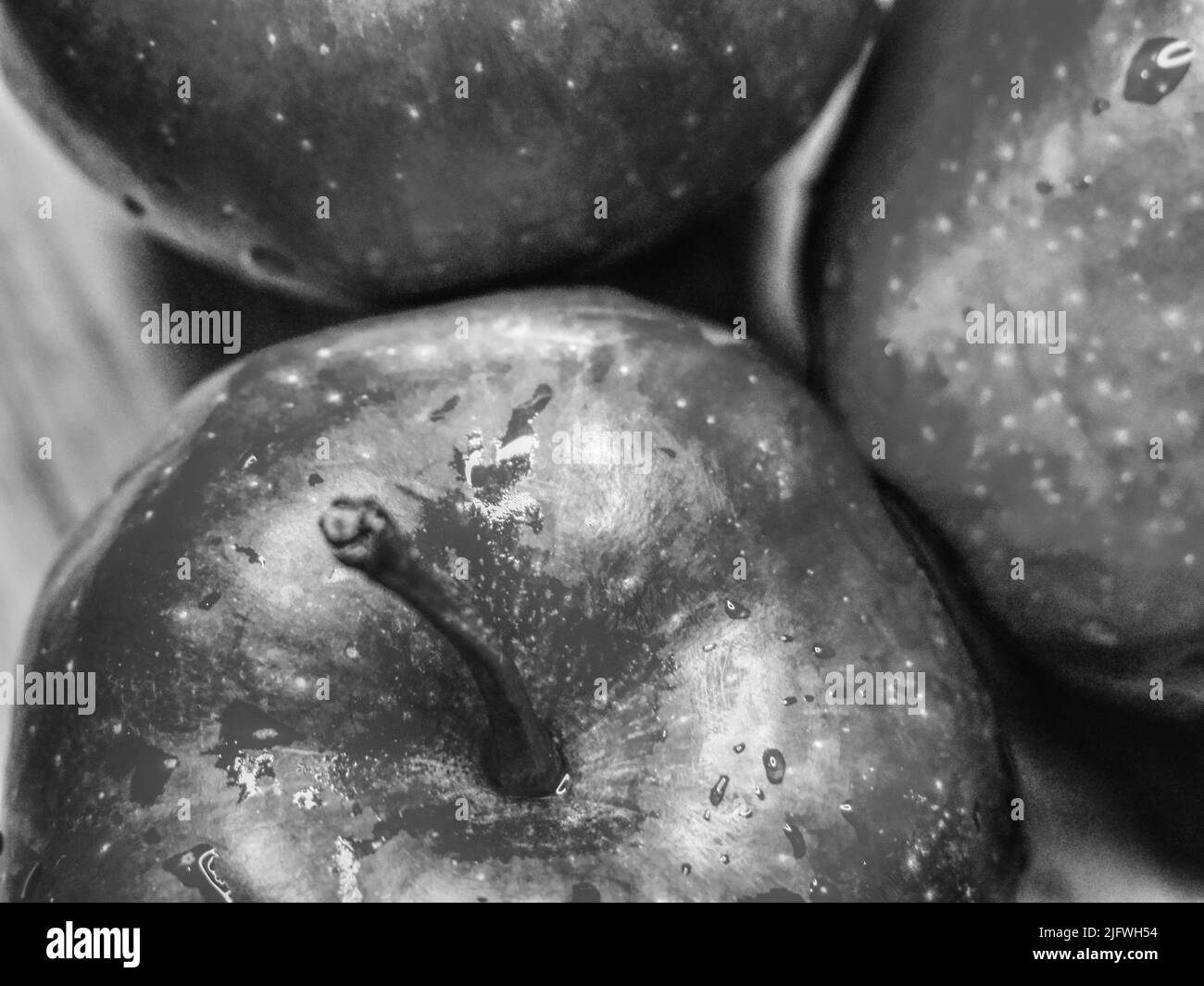 Wet red apple Black and White Stock Photos & Images - Alamy