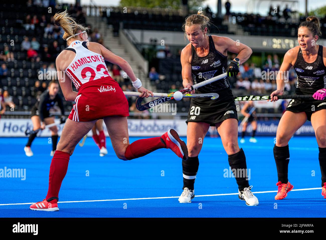 AMSTELVEEN, NETHERLANDS - JULY 5: Sophie Hamilton of England, Megan ...