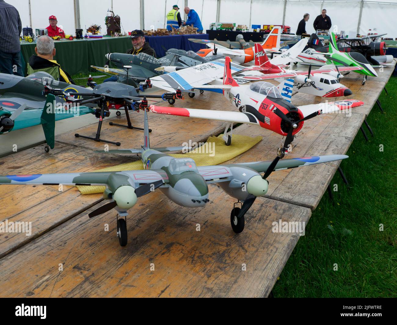 Model aircraft hi-res stock photography and images - Alamy