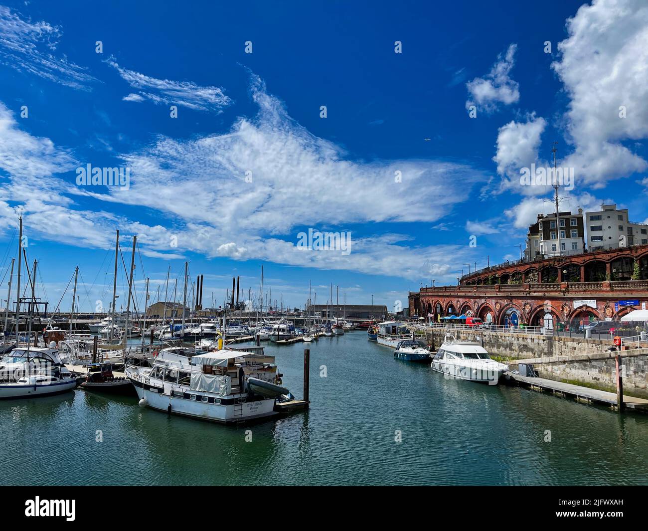 Royal harbour ramsgate hi-res stock photography and images - Alamy