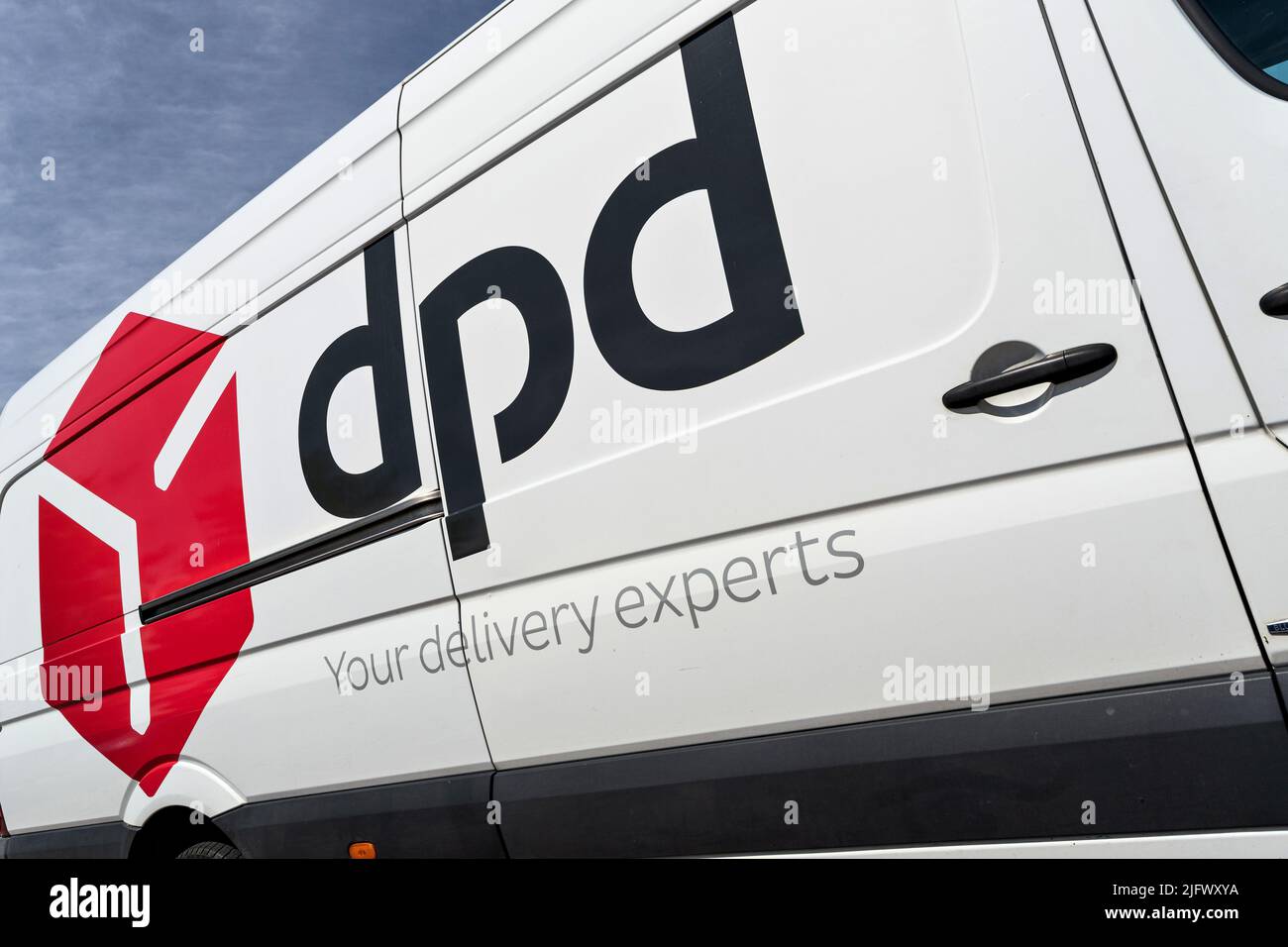 DPD Mercedes-Benz Sprinter delivery van Stock Photo - Alamy