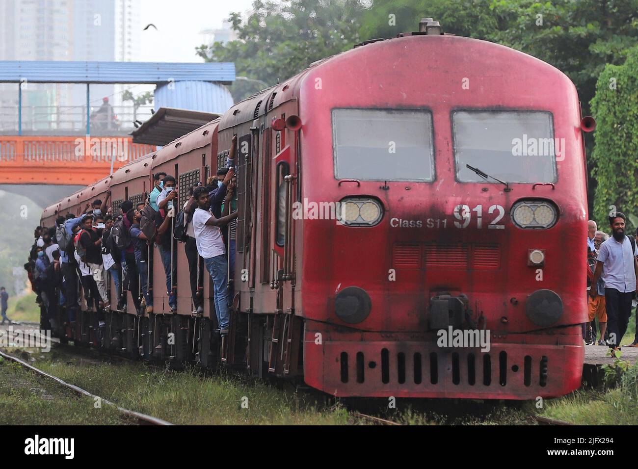 Colombo, Western, Sri Lanka. 5th July, 2022. Passengers travel on a ...