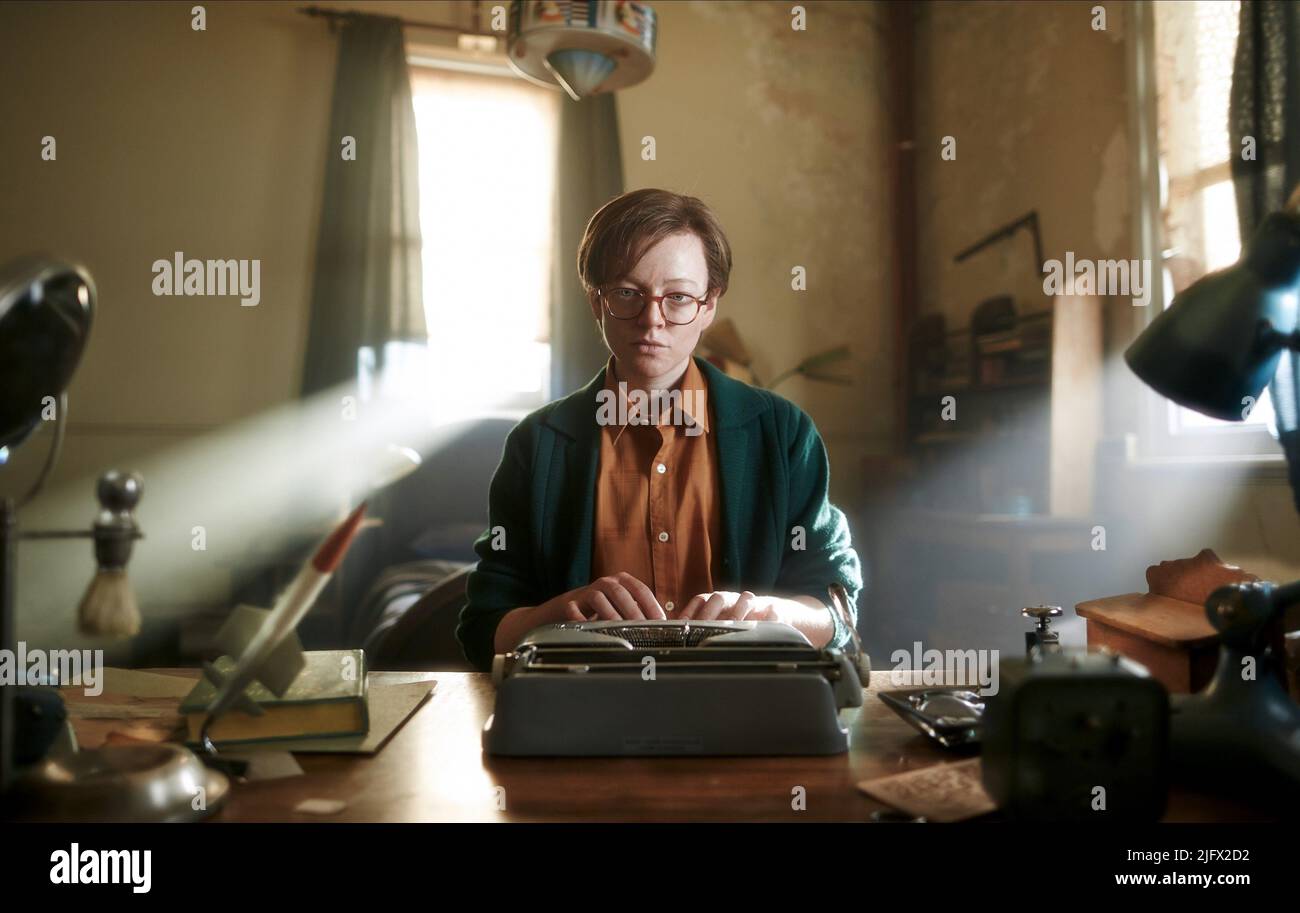 SARAH SNOOK, PREDESTINATION, 2014 Stock Photo - Alamy