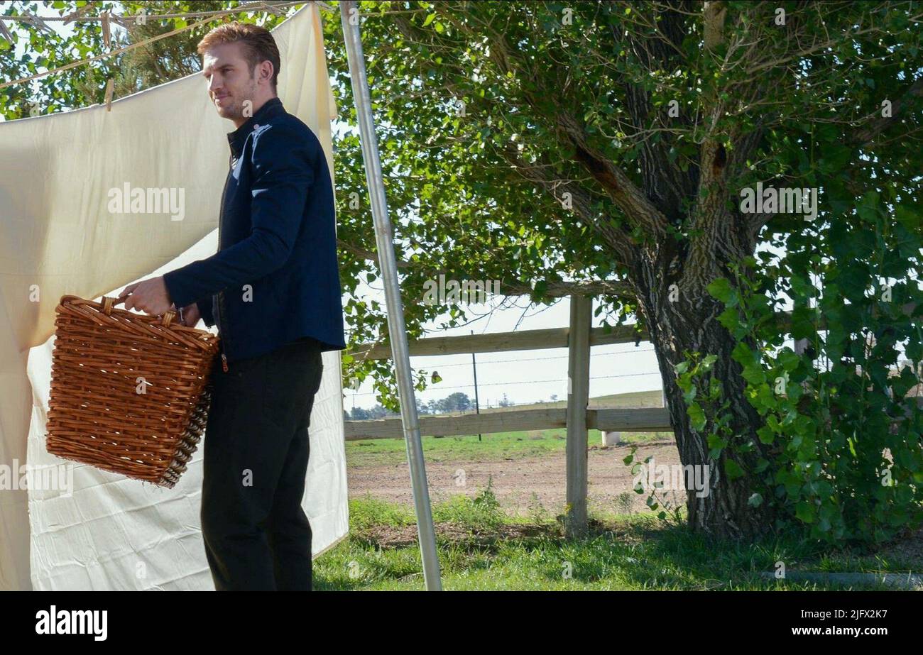 DAN STEVENS, THE GUEST, 2014 Stock Photo - Alamy