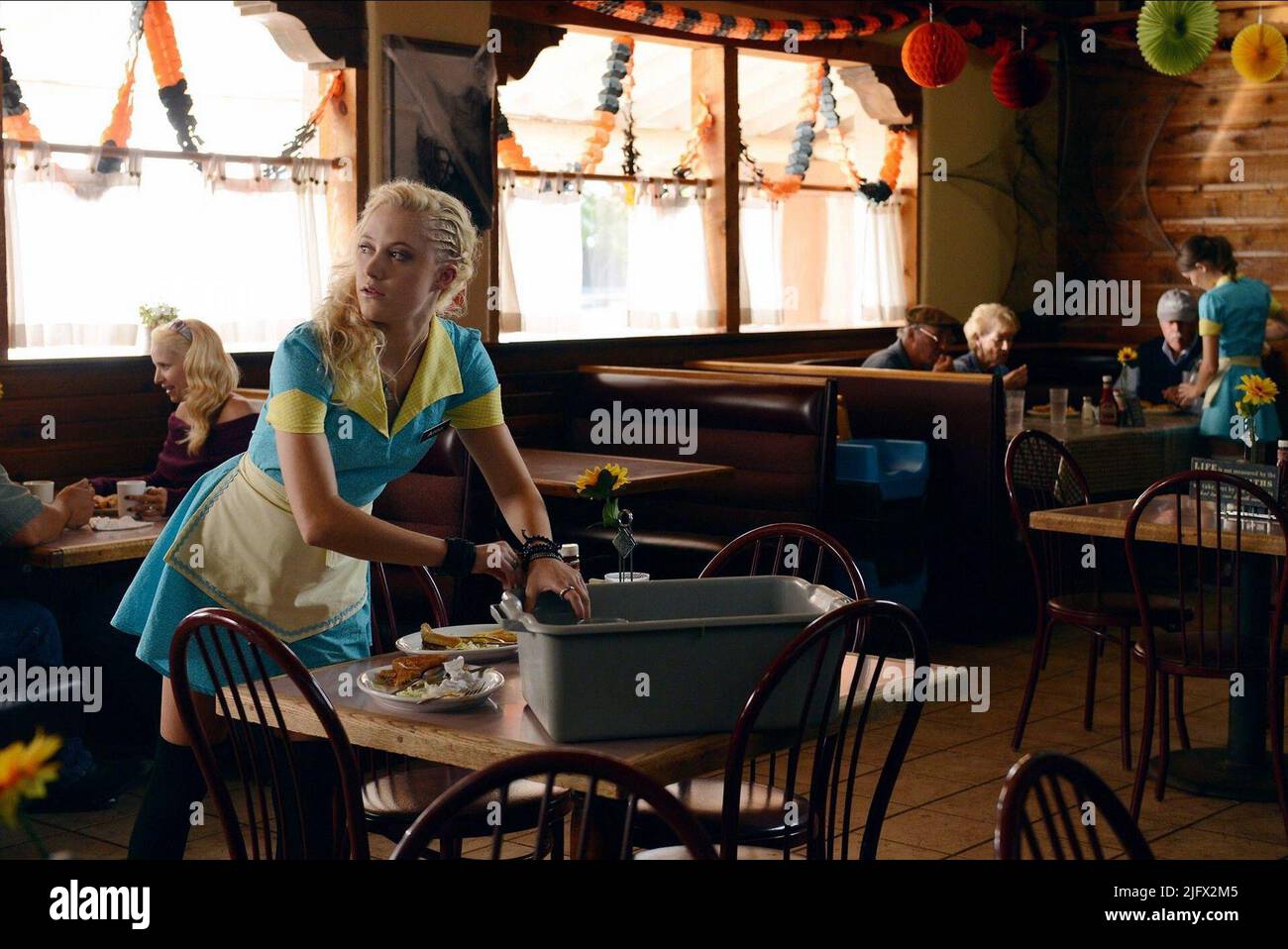 MAIKA MONROE, THE GUEST, 2014 Stock Photo - Alamy