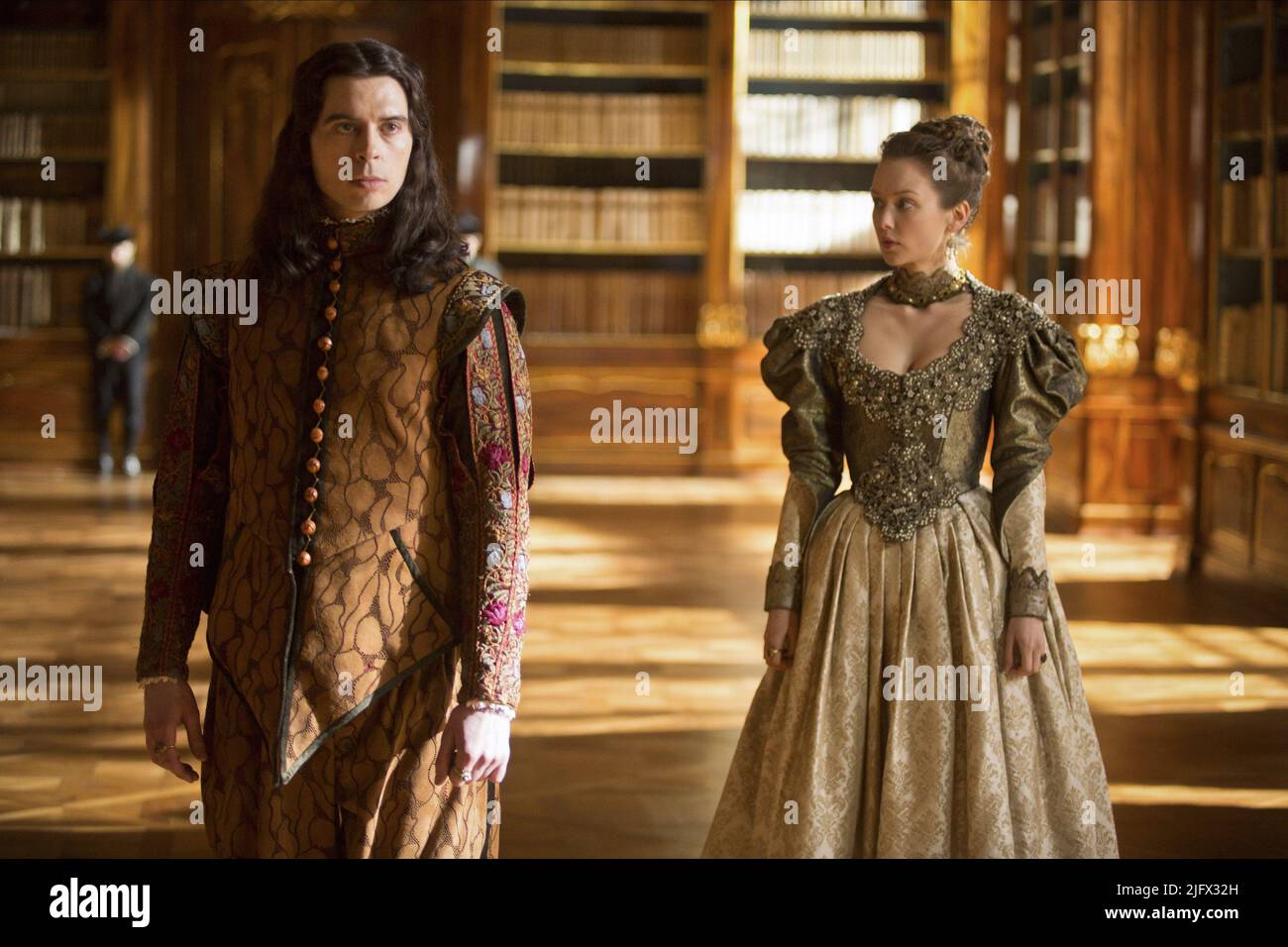 RYAN GAGE, ALEXANDRA DOWLING, THE MUSKETEERS : SEASON 1, 2014 Stock ...