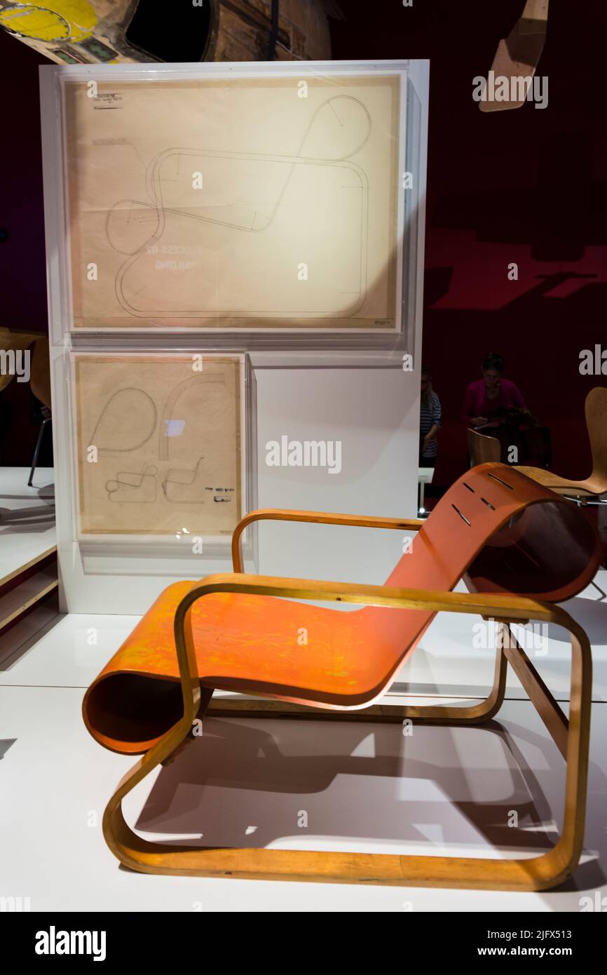 Design furniture, sofa. Victoria and Albert Museum, South Kensington ...