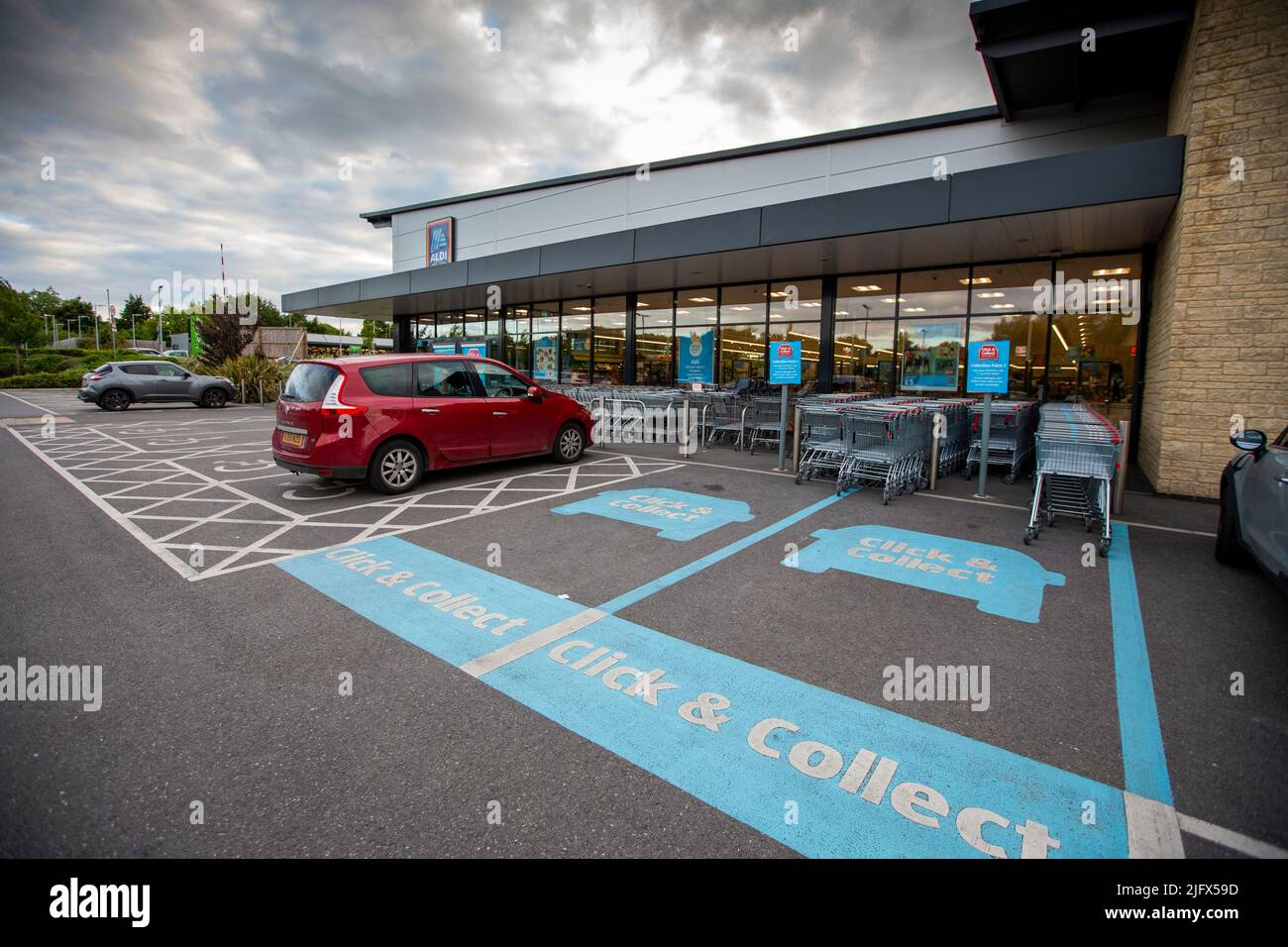 Aldi Supermarket at Faringdon, Oxfordshire, England, UK Stock Photo - Alamy