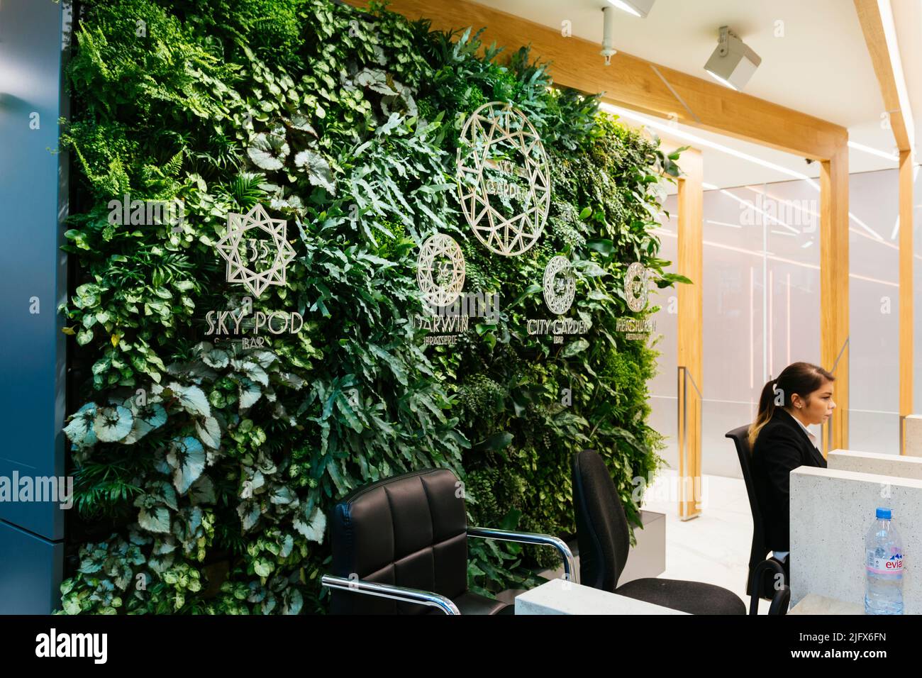 Reception point hi-res stock photography and images - Alamy