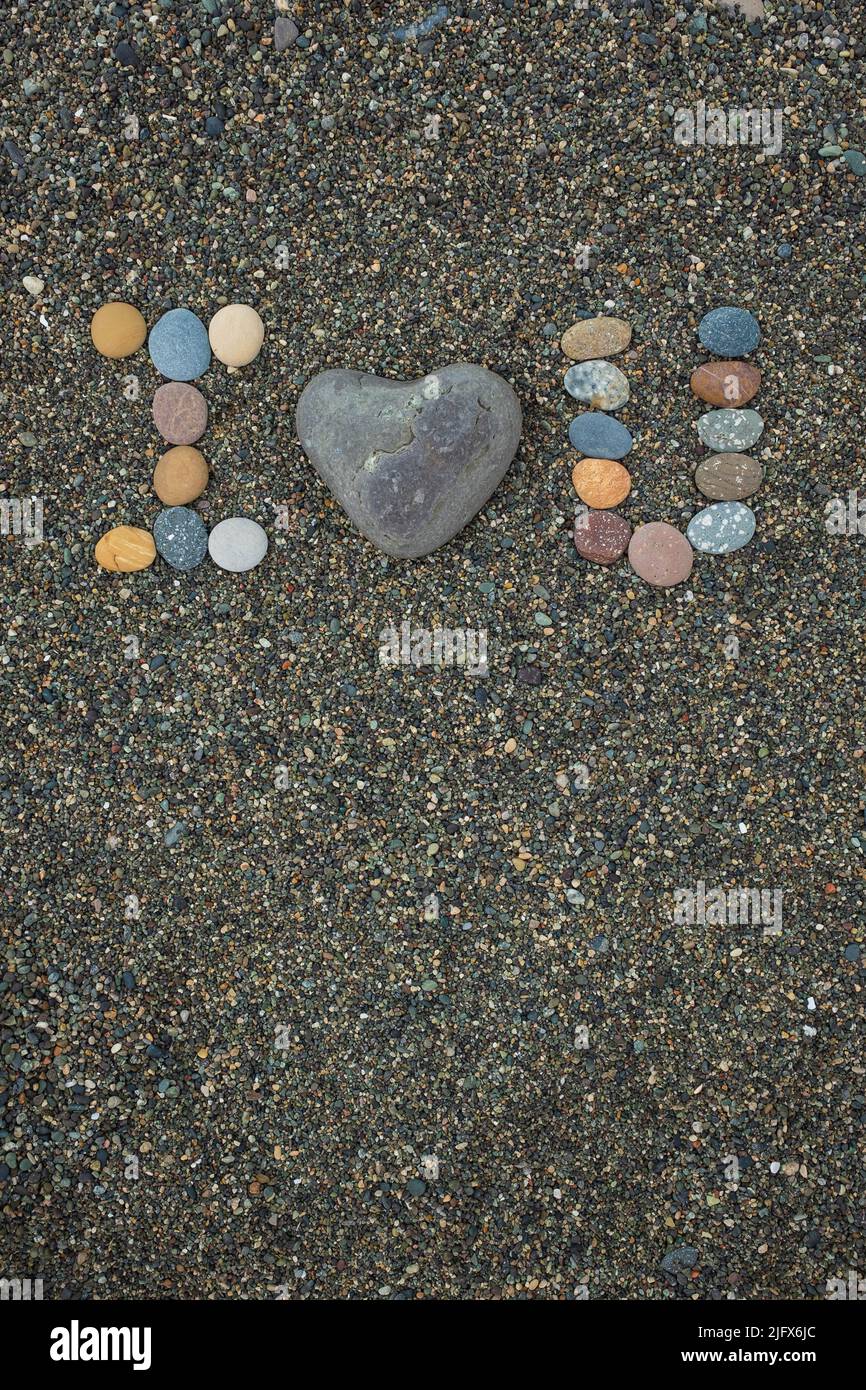 Pattern on the beach made from stones hi-res stock photography and ...