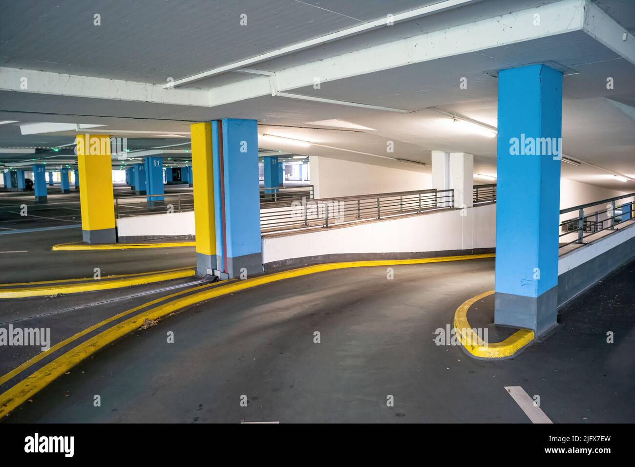 large parking garage without cars Stock Photo - Alamy