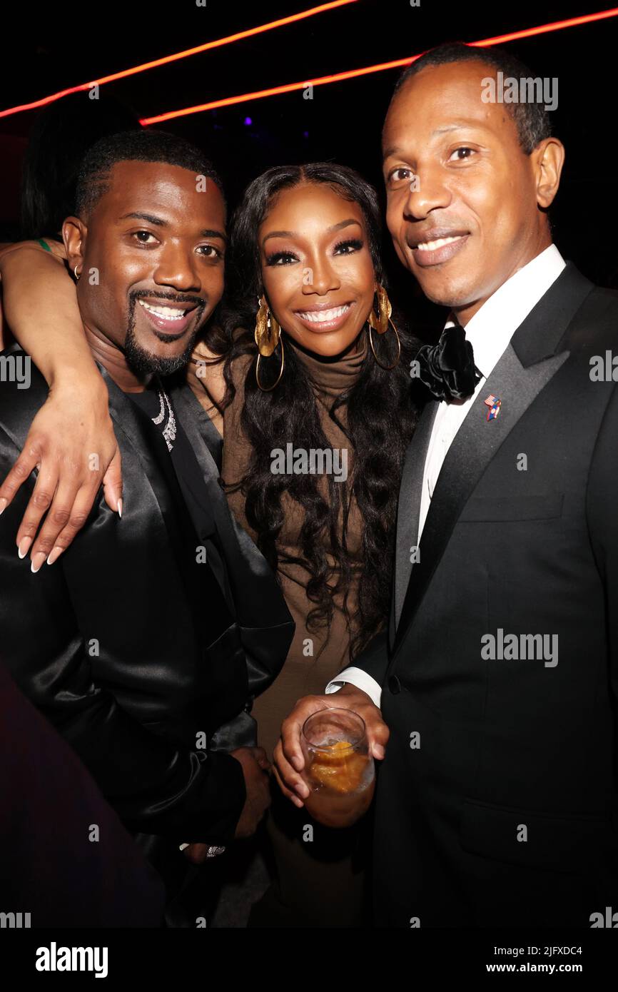 Beverly Hills, Ca. 26th June, 2022. Ray J, Brandy & Shyne aka Moses ...