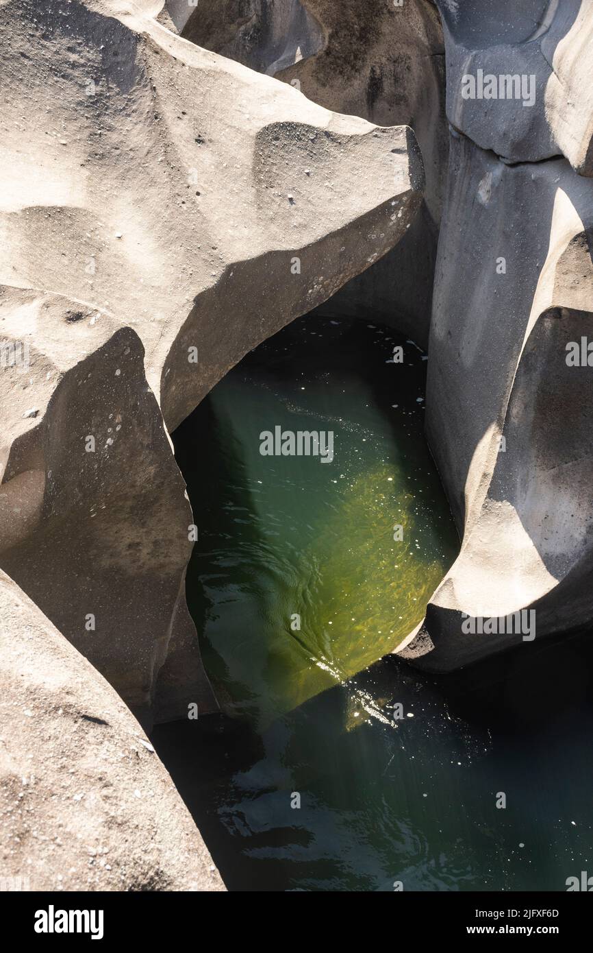 How To Cut Through Stone at Marcos Hines blog