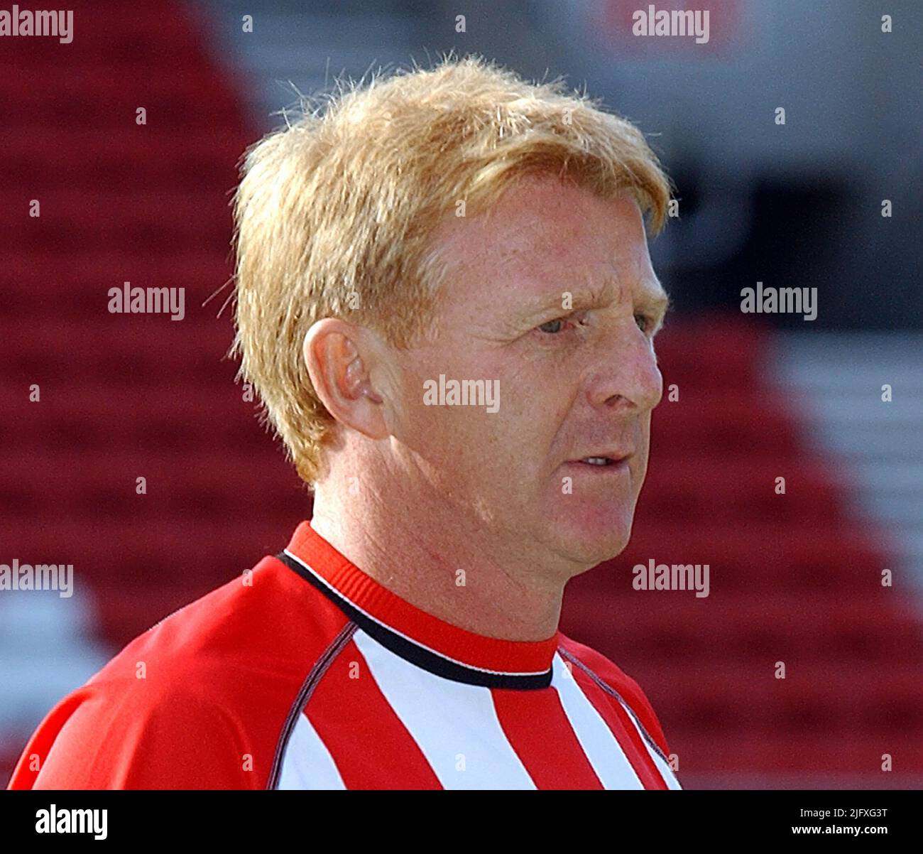 gordon strachan, southampton manager. pic MIKE WALKER 2003 Stock Photo ...