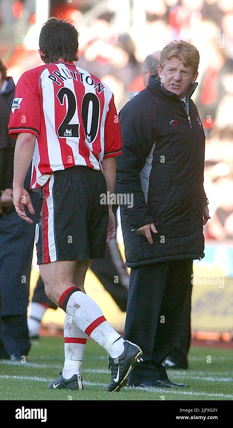 David strachan hi-res stock photography and images - Alamy