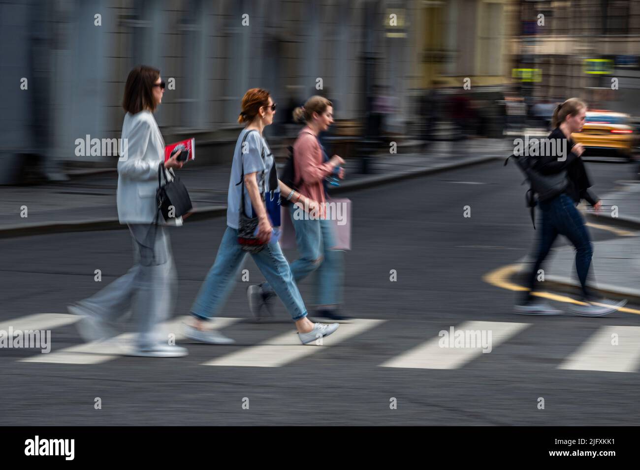 Russia, Moscow. Citizens on one of city streets Stock Photo - Alamy