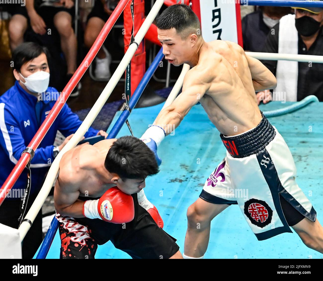 Tokyo, Japan. 2nd July, 2022. Worraphon Yothika (red gloves) of Thailand and Riku Masuda (blue ...