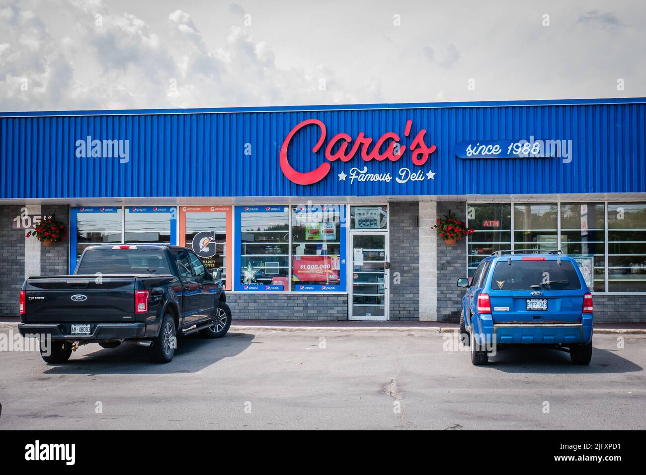 Cara deli hi-res stock photography and images - Alamy