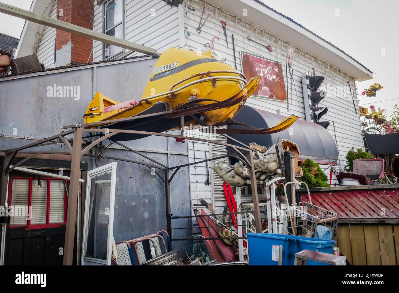 Crazy house, decorated with repurposed junk, by artist Dan Seguin, on ...