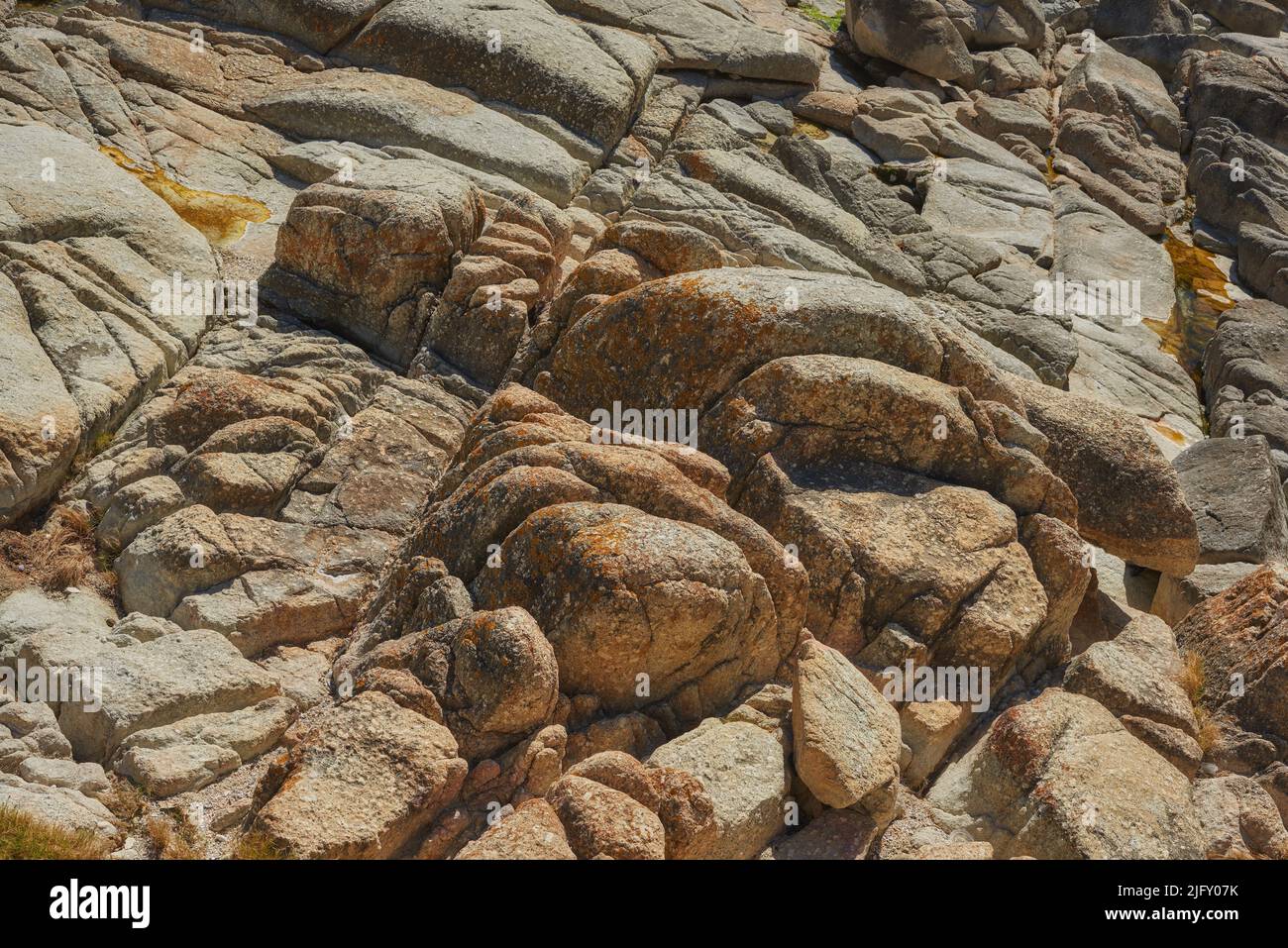 Big grey stone hi-res stock photography and images - Alamy