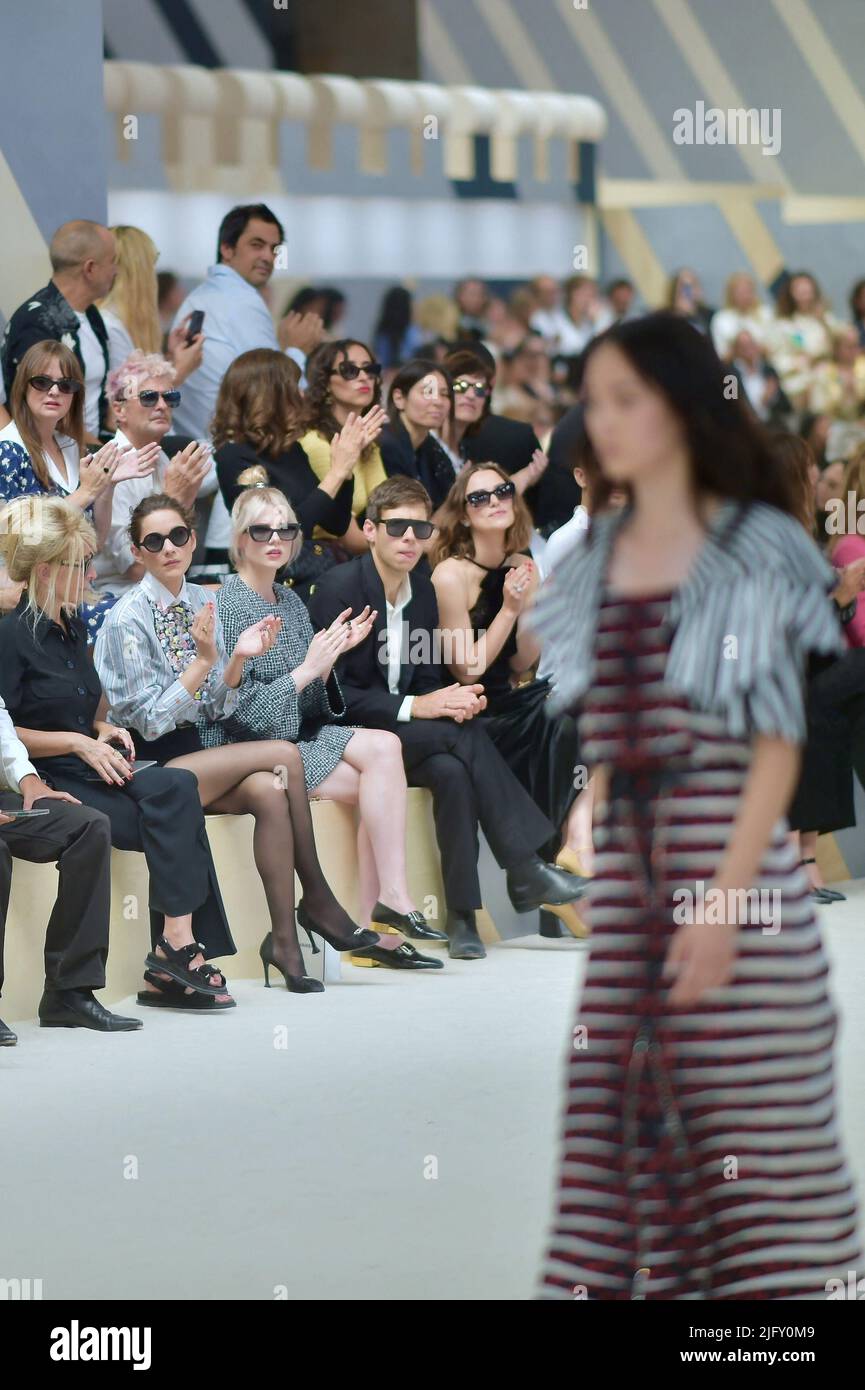 Marion Cotillard, Lucy Boynton, James Righton and Keira Knightley ...