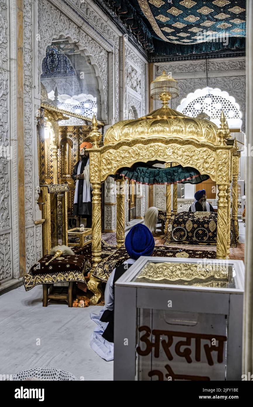 12 18 2014 Golden Carving Inside Takht Sri Patna Sahib, where Guru ...
