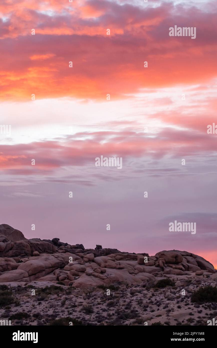 Fiery arizona desert sunset hi-res stock photography and images - Alamy