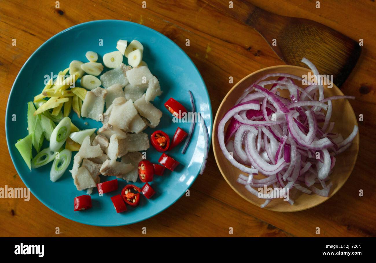 Chopped ginger sliced shredded hi-res stock photography and images - Alamy