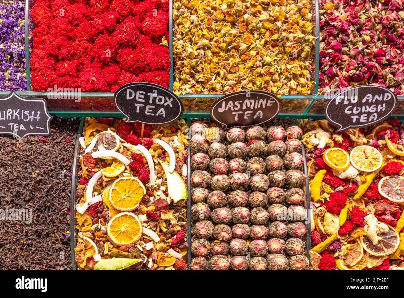 Turkey, Istanbul Spice Bazaar, part of the famous Grand Bazaar in Fatih ...